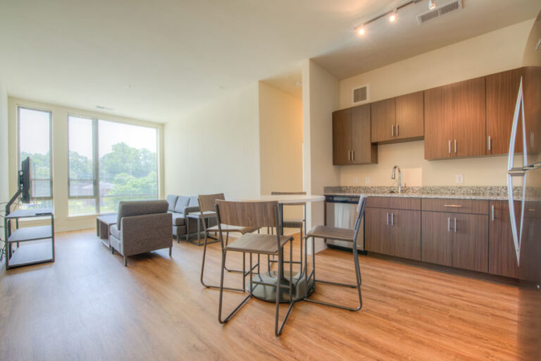 College Park MD Student Apartments - Terrapin Row